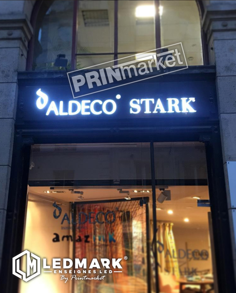 LEDMARK by PrintMarket - Création d'enseignes LED lumineuses à Paris